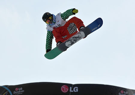 18歳青野が優勝＝男子HP、日本初の金－スノーボード世界選手権: happy money